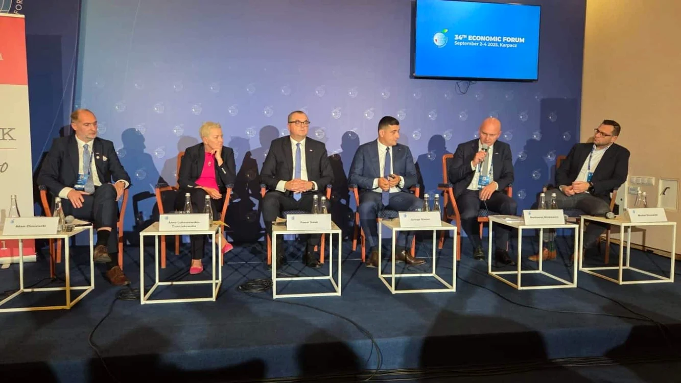 Simion, declarații controversate în Polonia: Viktor Orban este ...